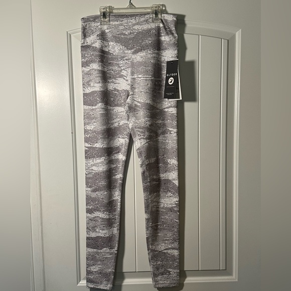 Glyder | Pants & Jumpsuits | Glyder Leggings | Poshmark